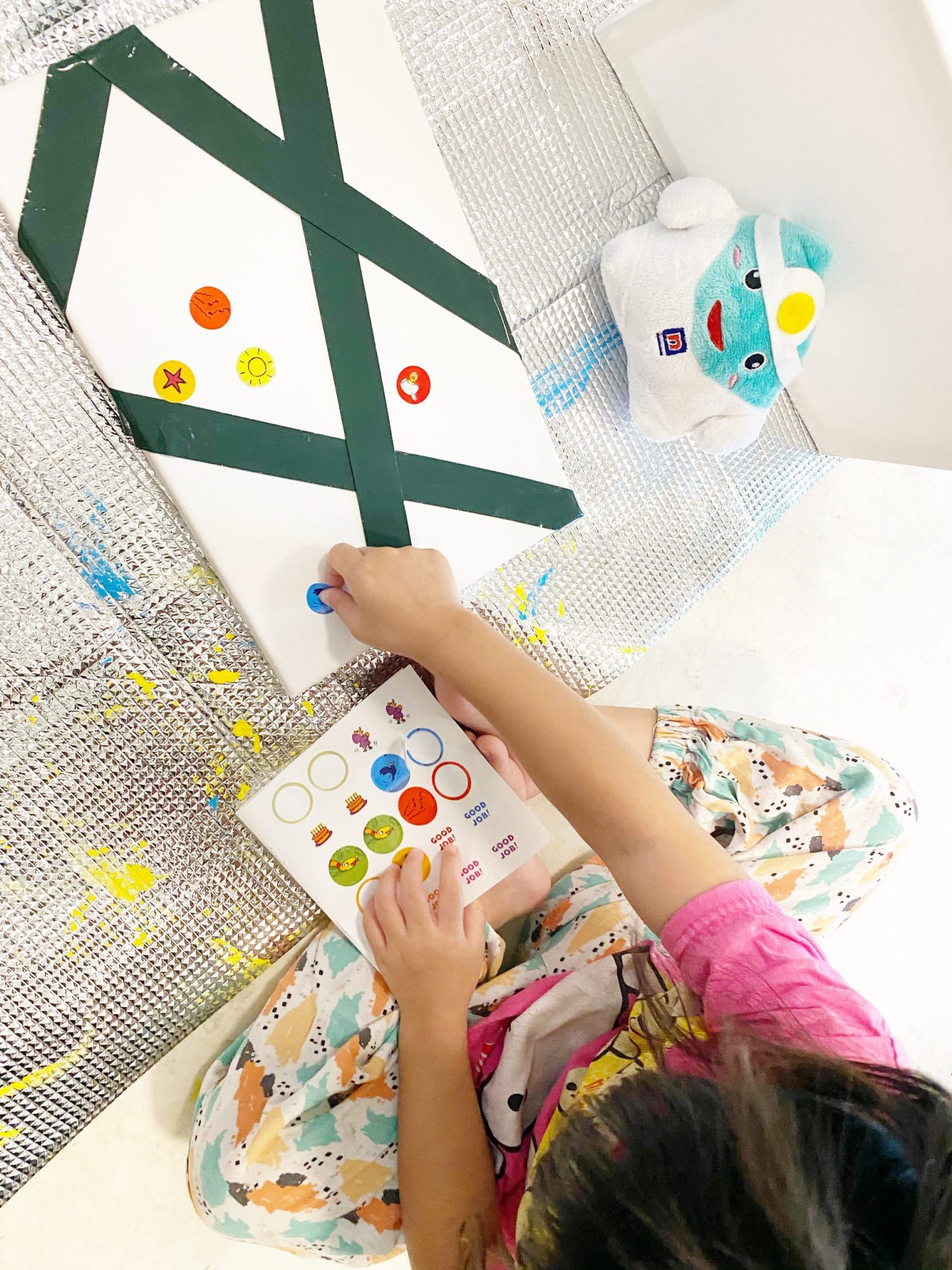 DIY Geometric Canvas Art – IndonesiaMontessori.Com